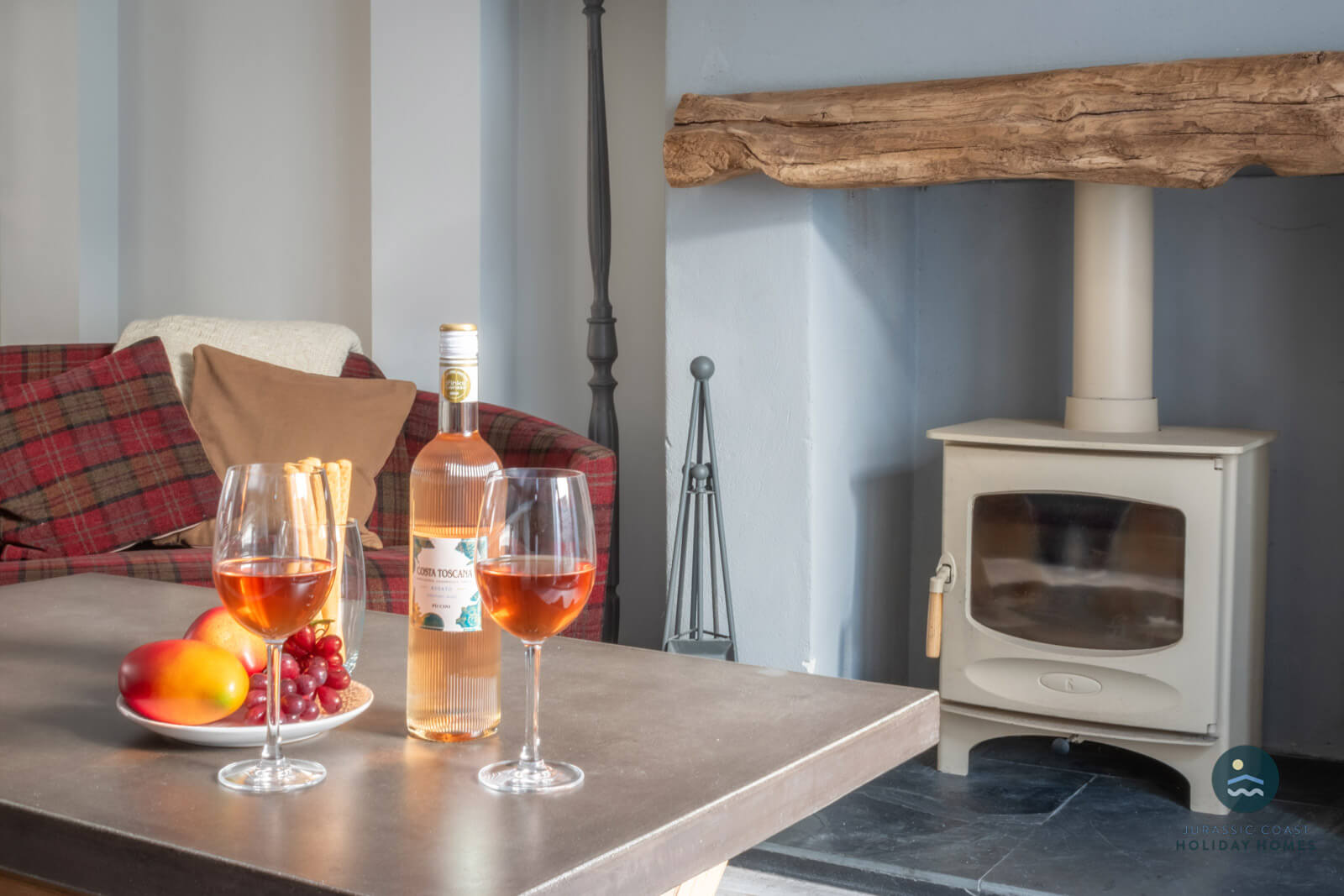 Cobb Cottage | Harbour Cottage With Permit Parking